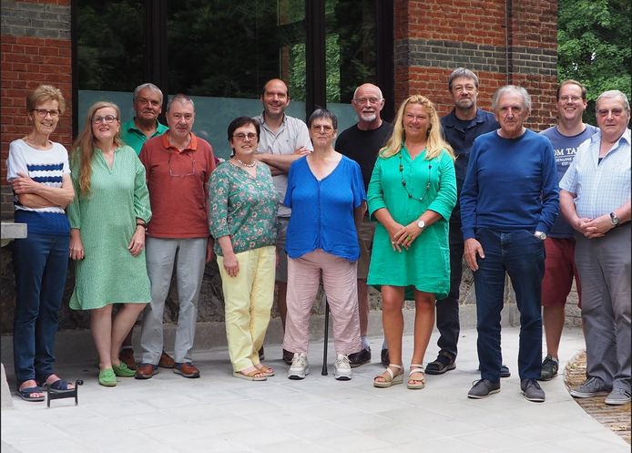 Heemkundig Genootschap Beersel viert 25-jarig bestaan met uniek fotoboek | Beersel | hln.be