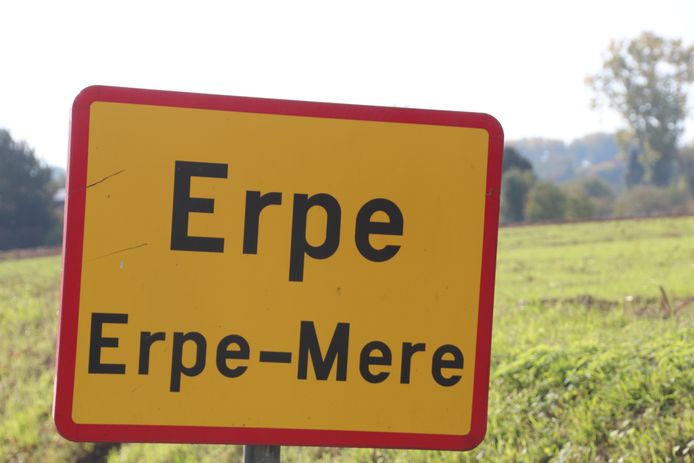 Rommelmarkt rond Erpe Dorp | Erpe-Mere | hln.be
