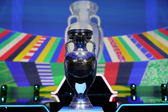 UEFA overspoeld met ticketaanvragen voor EK in Duitsland, ook veel van ...