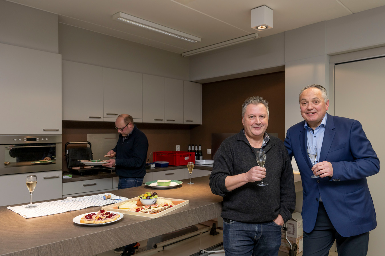 Nieuwe, grotere keuken voor Orangerie dankzij Middenstand Opdorp Leeft ...