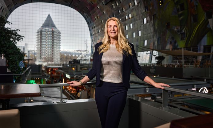 Shirley (40) werd op school gepest, nu heeft ze alles voor elkaar: ‘In ...