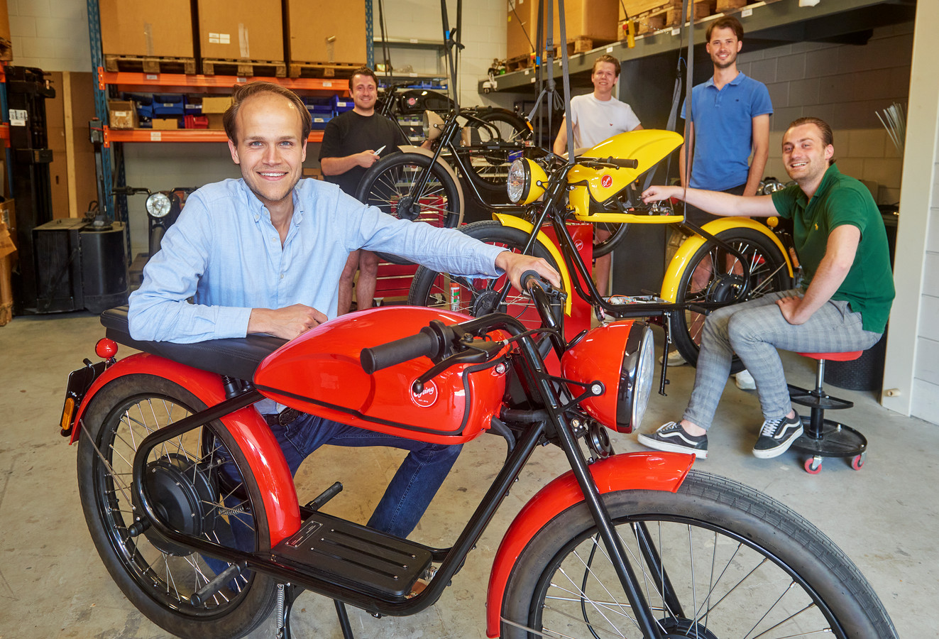 Bedenker Ferrari en Maserati ontwerpt elektrische brommer voor bedrijf ...