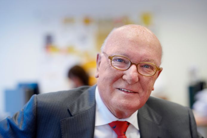 Karel van Eerd (1938-2022): de man die altijd groter wilde zijn dan ...