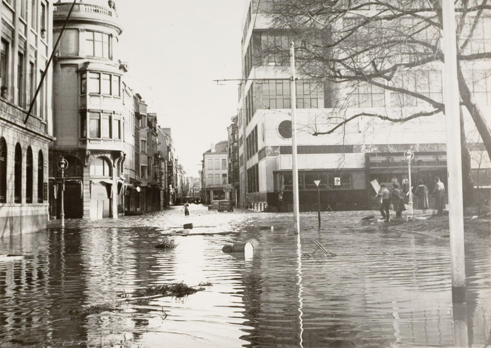 70 jaar geleden liep Oostende onder water met 8 doden als gevolg | Foto ...