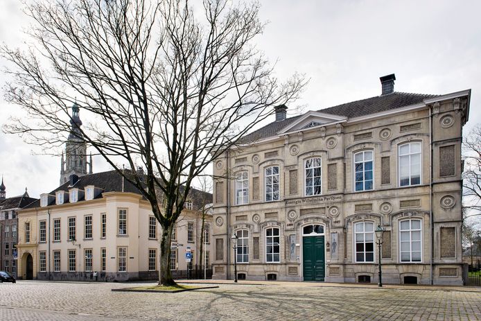 Vijf dagen minder feestrumoer op Kasteelplein en in Valkenberg | Breda ...