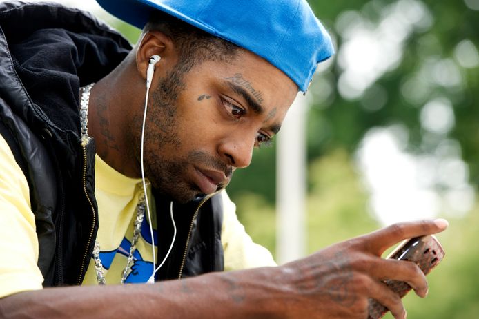 Bekeerde rapper Kempi hekelt media: 'Islam is pure liefde' | Eindhoven ...