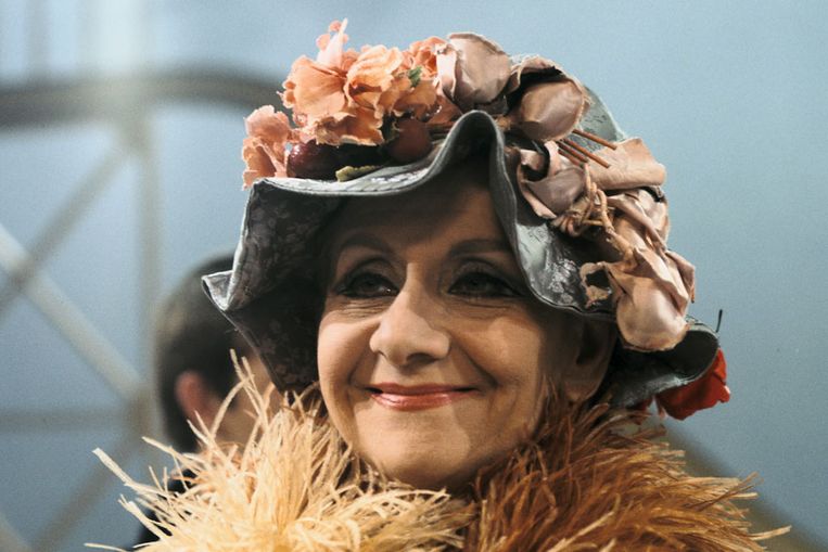 Actrice en zangeres Conny Stuart overleden | De Volkskrant