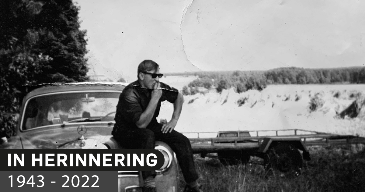 ‘Botje’ Fons Kleijsen (79) uit Reutum is opgebaard naast zijn ...