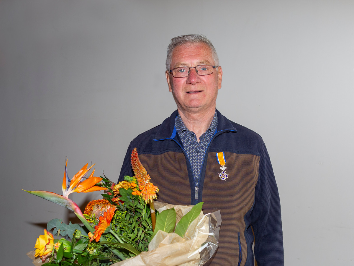 Heb je net je tanden gepoetst, staat daar opeens de burgemeester voor ...