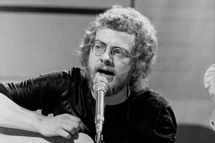 Joe Egan, lid van Stealers Wheel, op 77-jarige leeftijd overleden ...