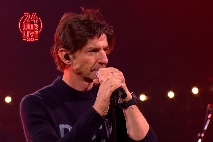 Koen Wauters krijgt krop in de keel tijdens hommage aan Stefaan ...