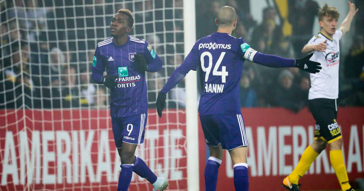 VIDEO: Bizar doelpunt Onyekuru velt Lokeren | Anderlecht | hln.be