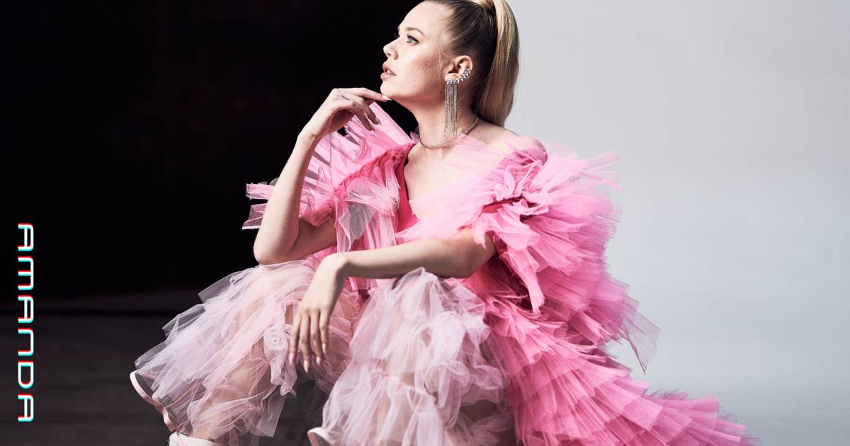 Amanda met eigen r&b-nummers op weg naar podia clubs en festivals ...