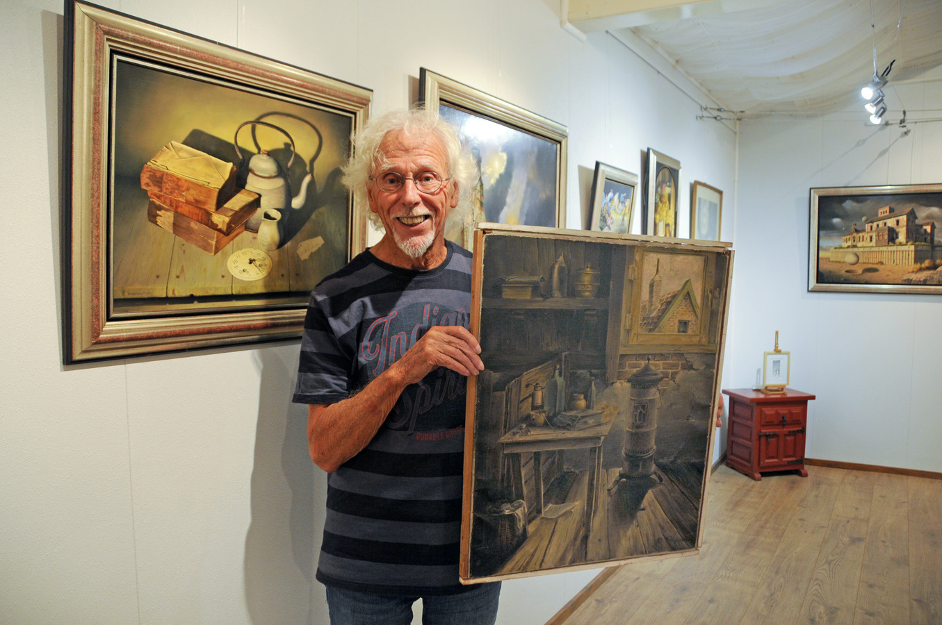 Wow, dacht schilder Theo Voorzaat (85) toen mensen hem gingen ontdekken: ‘Er staat gewoon een ...