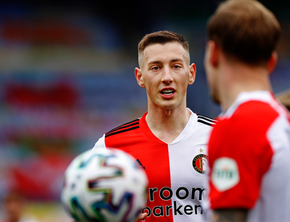 Robert Bozenik verruilt Feyenoord definitief voor Boavista | Foto | AD.nl