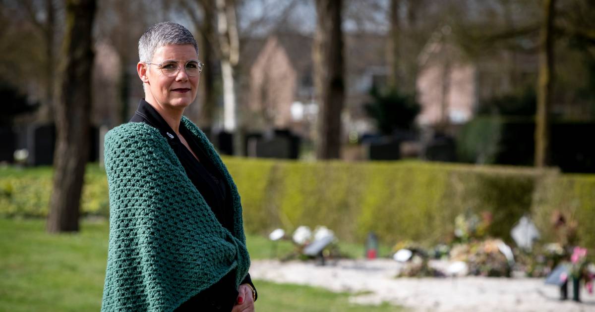 Uitvaartbegeleider Daniëlle (49): ‘Afschuwelijk als bij een grote ...