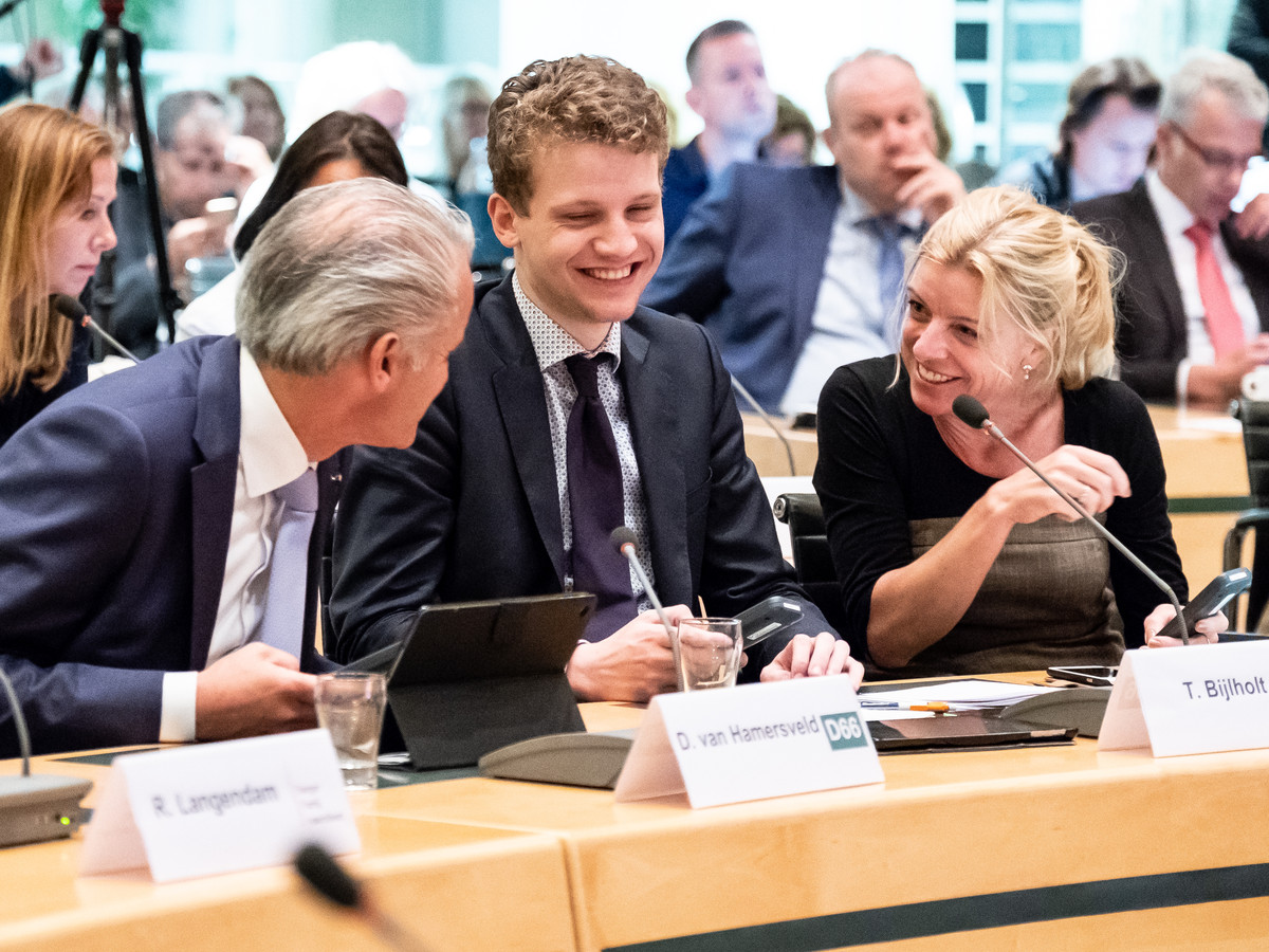 D66 Amersfoort geeft felle kritiek op opgestapte wethouder: ‘Raad is te ...