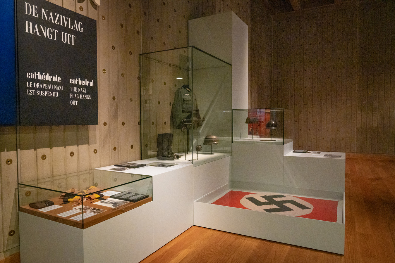 “Helaas nog brandend actueel”: MAS voegt expo over tweede wereldoorlog ...