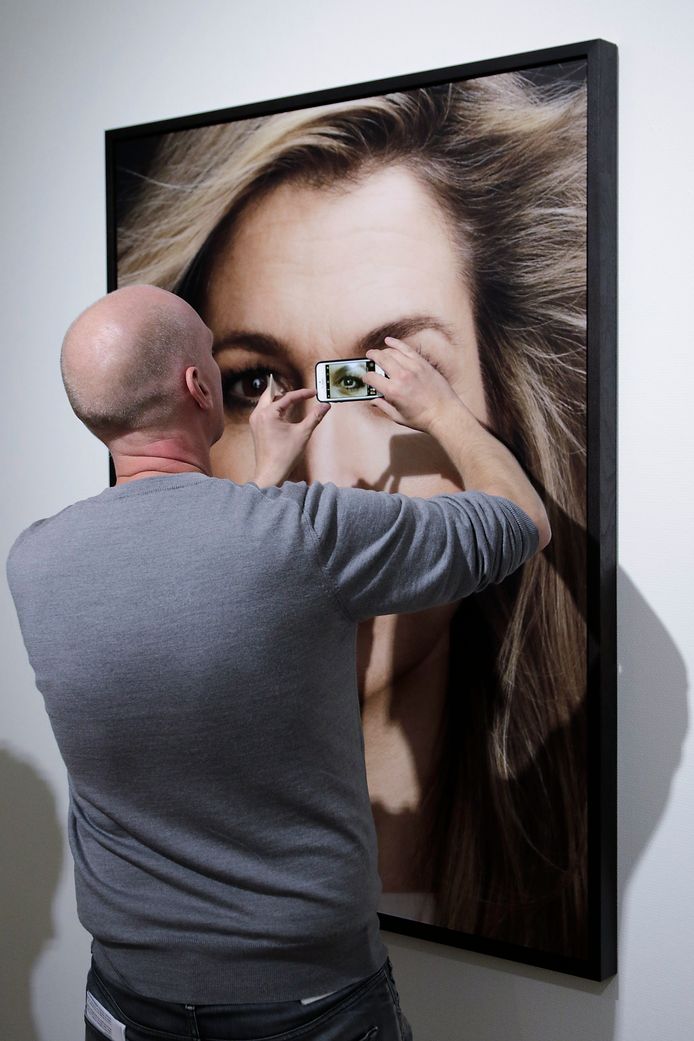 Fotograaf Erwin Olaf trots op zijn portretten Máxima en prinsessen ...