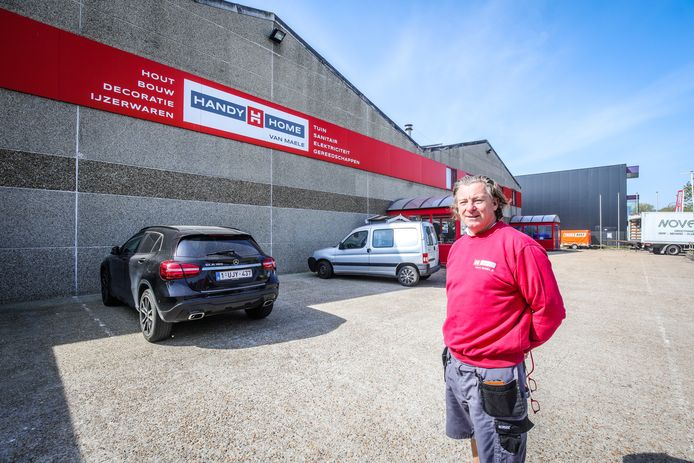 Doe-het-zelfzaak Handy Home mag heropenen... en dan woedt dezelfde dag ...