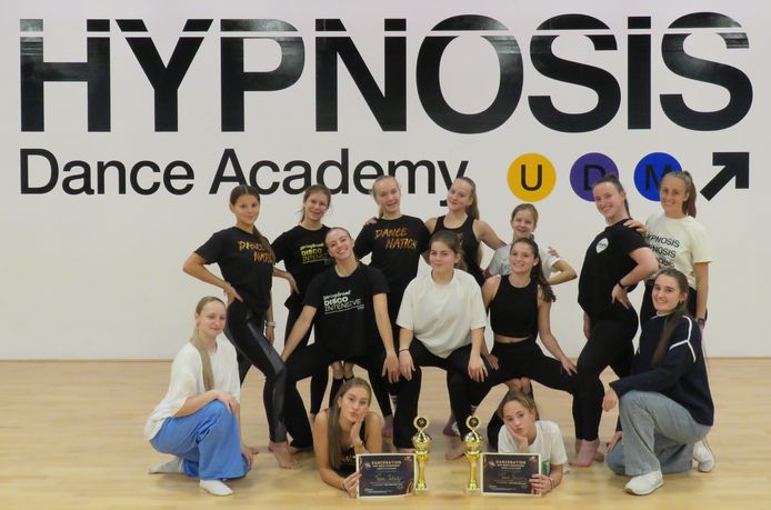 Dansers Hypnosis Dance Academy schoppen het tot vicewereldkampioen ...
