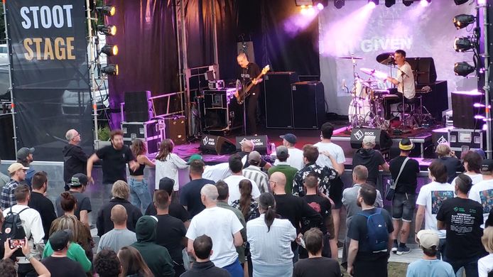 Hoe geraak ik er, wat kost zo’n campingticket en waar is de parking ...