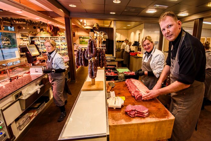 5.500 mensen willen tijdens de kerst gourmetten met vlees uit Saasveld ...