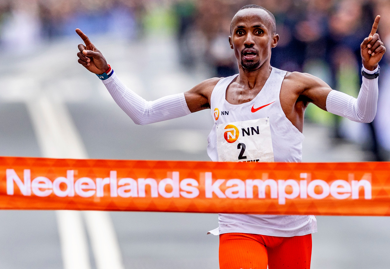 Ook Abdi Nageeye op recordjacht tijdens NN Marathon Rotterdam ... Ook Abdi Nageeye op recordjacht tijdens NN Marathon Rotterdam ...