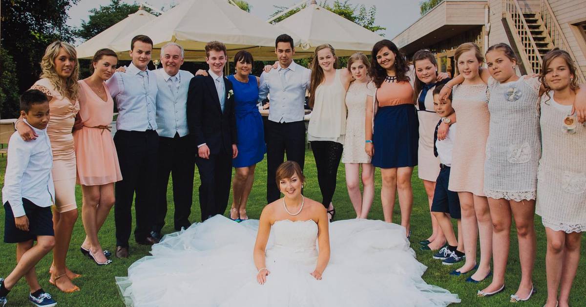 "Met 15 kinderen is het elke dag 'Moederkesdag'" | Gingelom | hln.be