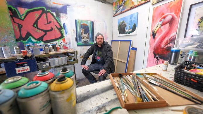 Graffiti-artiest David Duits brengt kleuren en beestjes op expositie ...