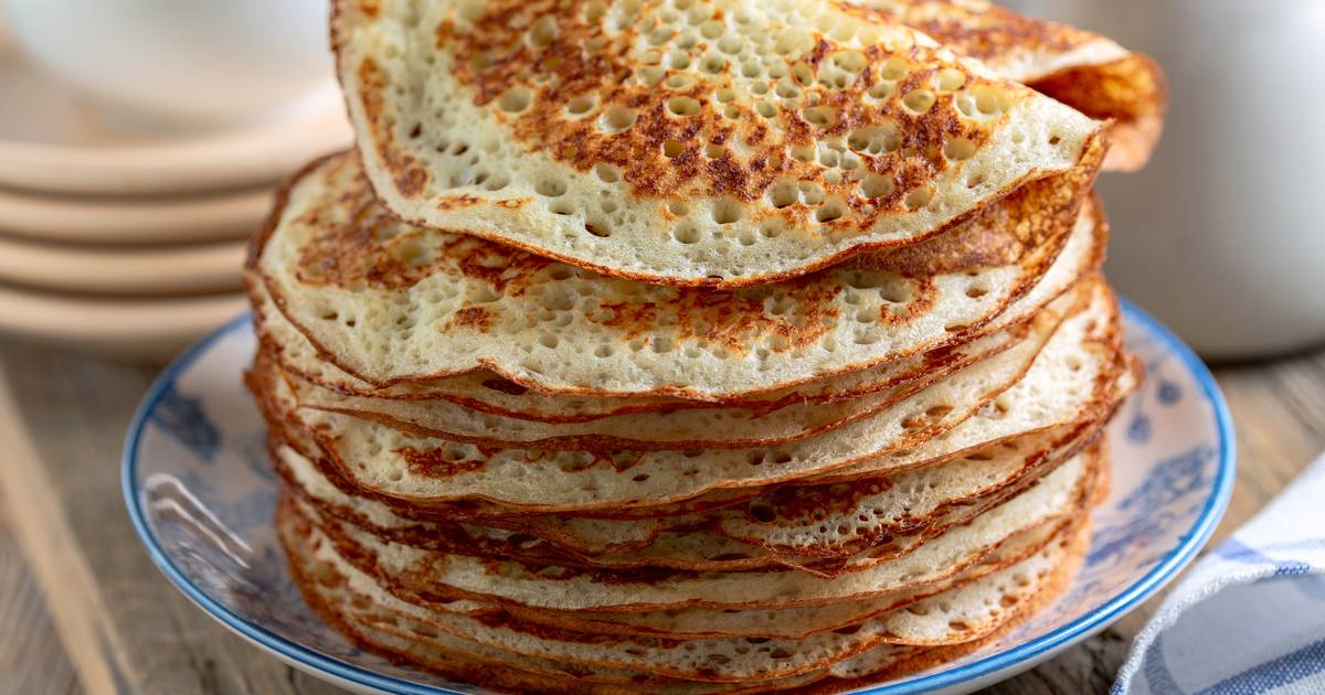 Waarom mislukt die eerste pannenkoek altijd? | Eten | hln.be