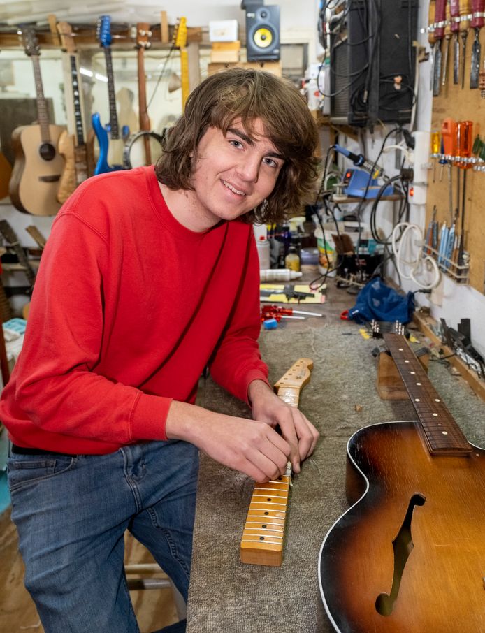 Seppe Bremmers (18) droomt van gitaren bouwen in Amerika | Zeeuws ...