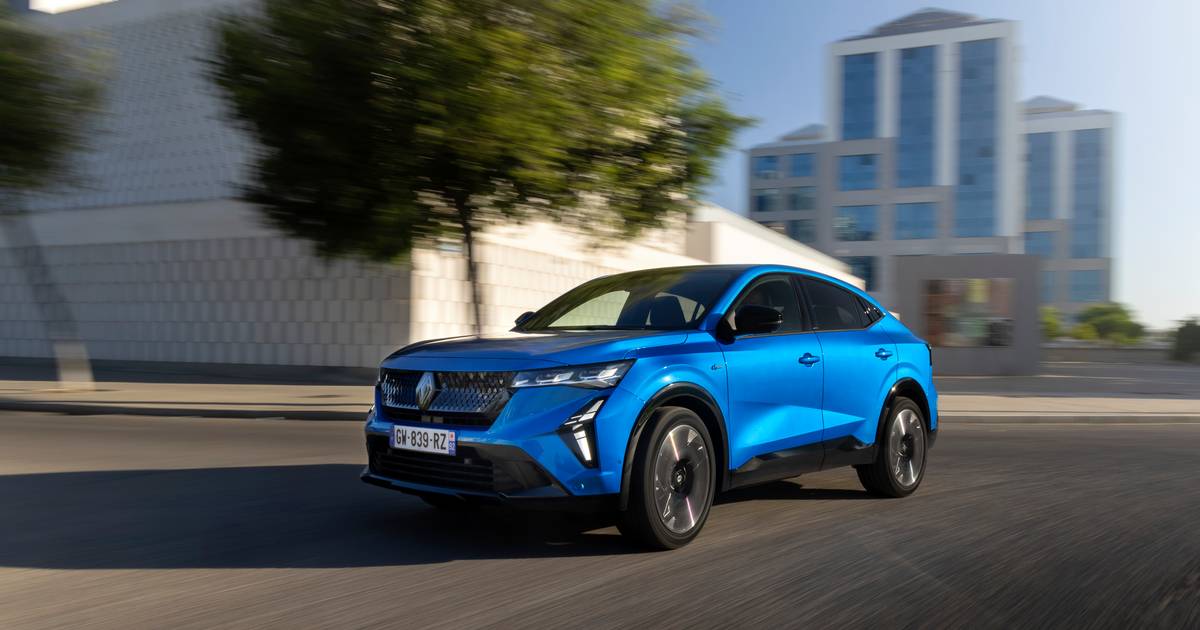 Renault Rafale is een gladgestreken SUV met rafelrandjes | Auto | AD.nl