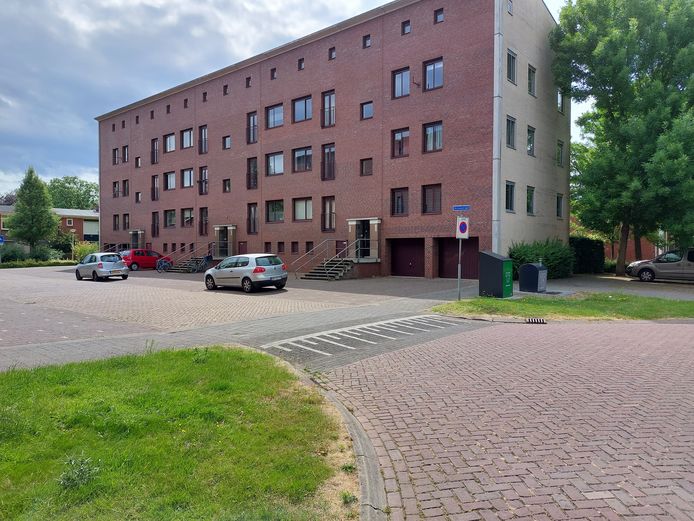 Woningcorporatie Welbions sloopt straks zeven flatgebouwen in Hengelo ...