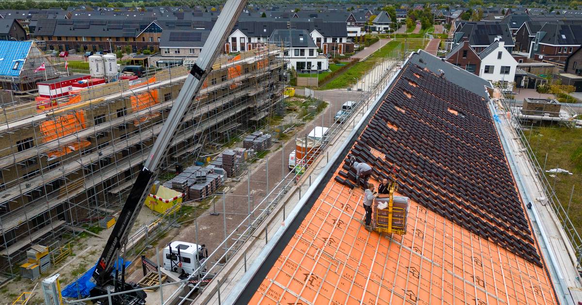 Noordoostpolder stelt eisen aan Rijk: ‘Vijfduizend extra huizen? Dan ...