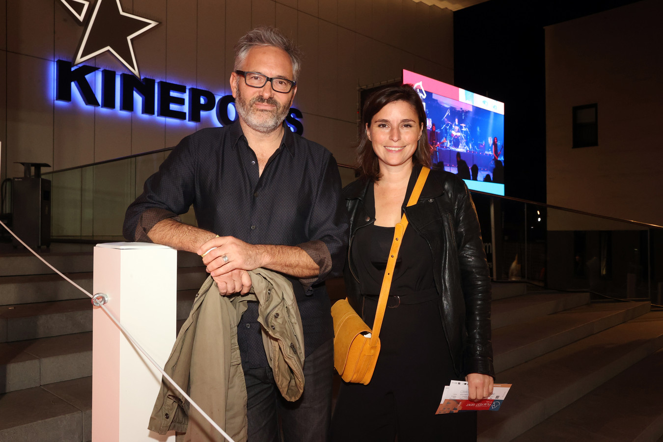 IN BEELD. Vlaams mediaminister Benjamin Dalle toont z’n selfiekunsten ...