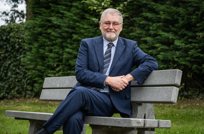 INTERVIEW. Lode Vereeck (58) trekt de Antwerpse Kamerlijst voor Vlaams ...