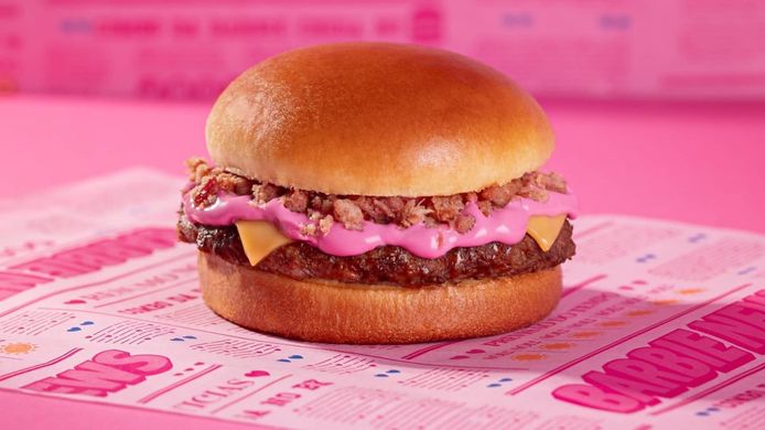 Burger King viert Barbie’s komst met nieuwe roze cheeseburger ...