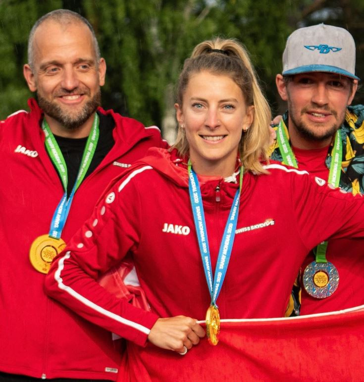 Zus rouwt om verongelukte wingsuit-vlieger Jarno (44): ‘Heb zoveel ...
