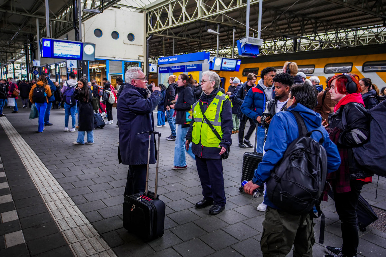 Krijg ik mijn geld terug? En wat je als reiziger nog meer moet weten over dassenprobleem op het ...