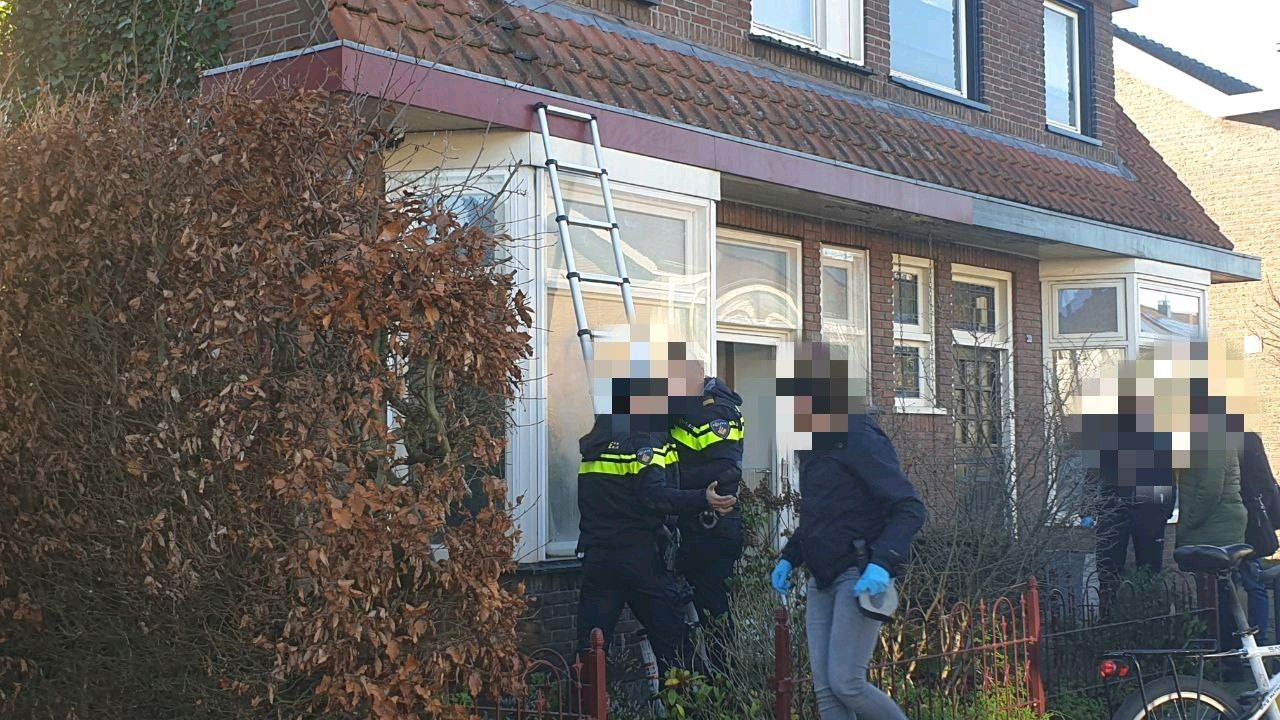 Politie doet inval bij verdachte in Arnhem in onderzoek naar ...