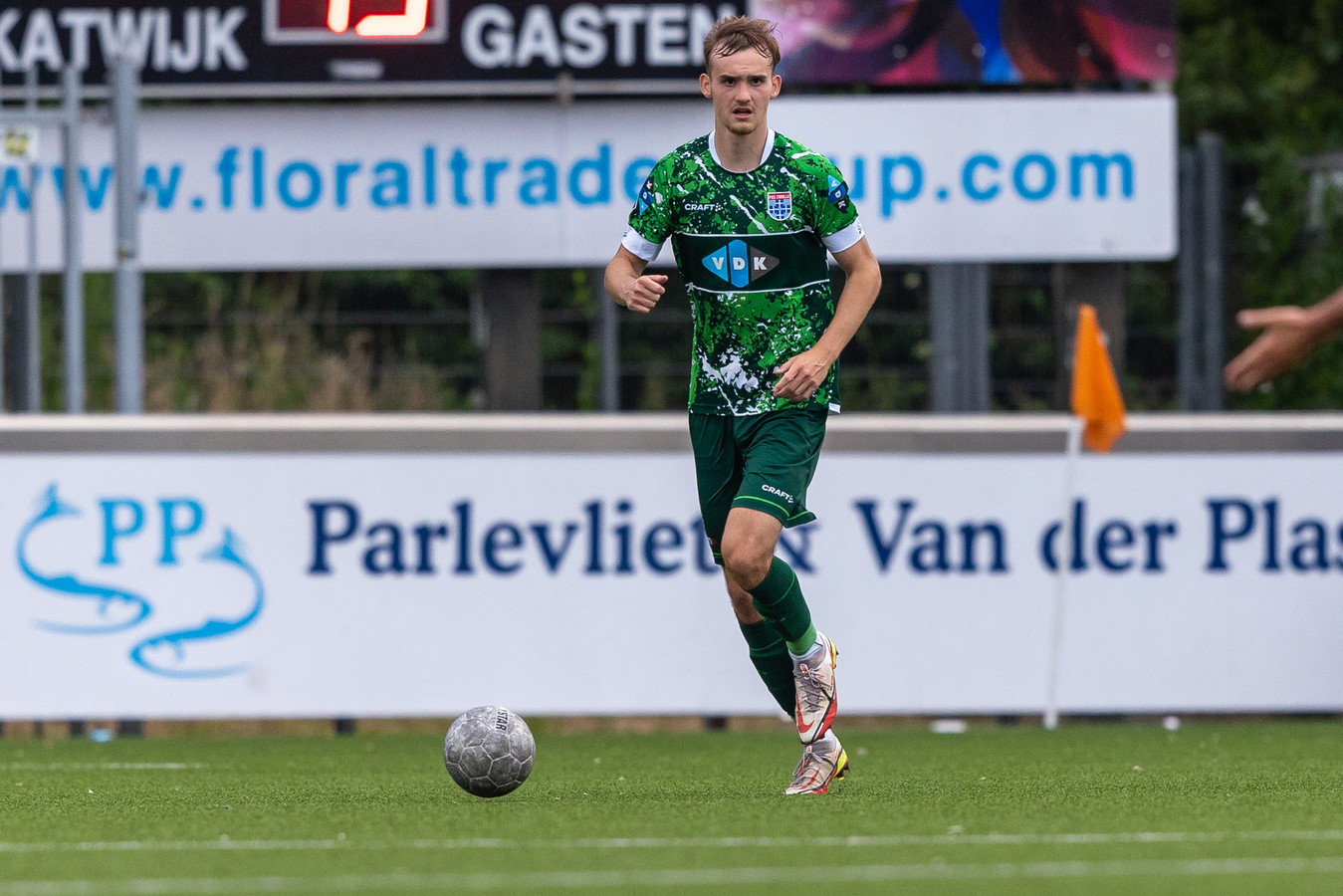 Middenvelder Thomas Beelen hoopt komend seizoen op speelminuten in de ...