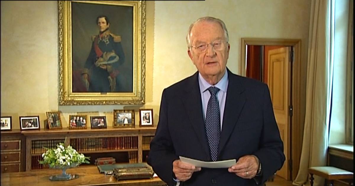 Exact 10 jaar geleden: zo kondigde koning Albert II zijn troonsafstand ...