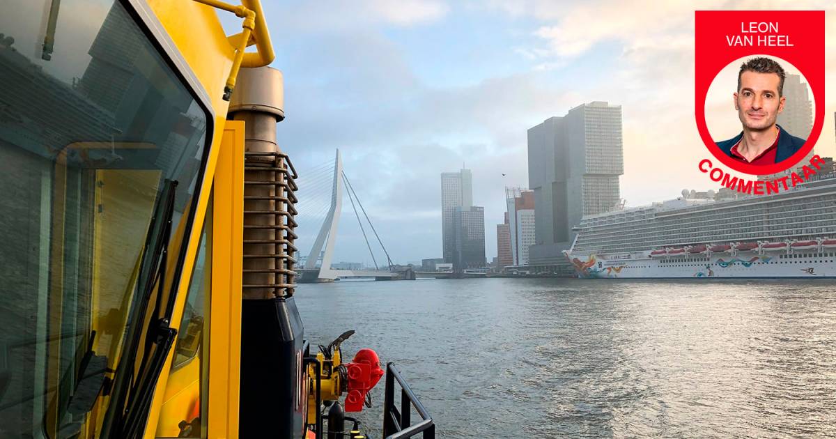 Die vrolijke wirwar van bootjes op de Nieuwe Maas is een schitterend ...