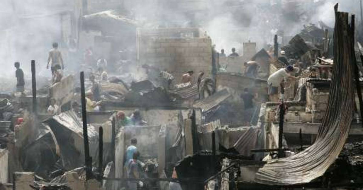 Brand verwoest krottenwijk in Filipijnse hoofdstad | Buitenland | hln.be