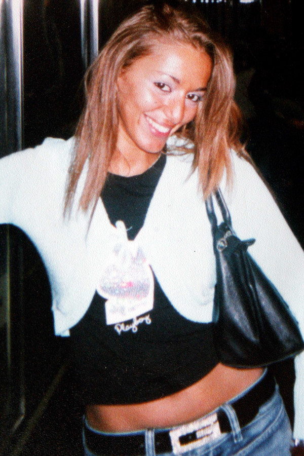 Stak zakenman Wim villa in brand om moord op paaldanser Samira (27) te ...