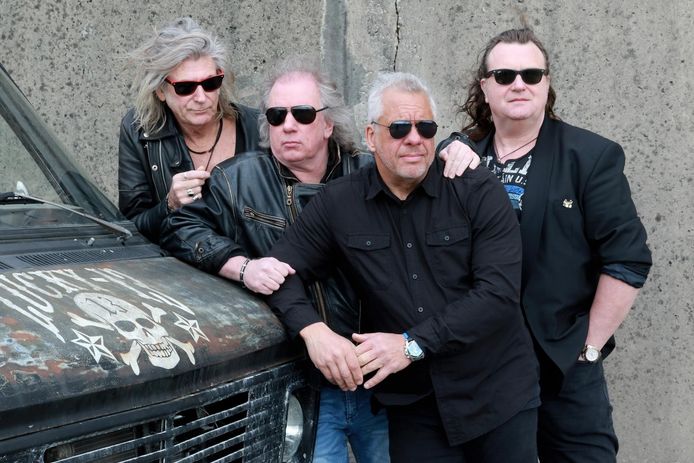 Legendarische hardrockband Turbo herenigd op festival Under the Milky ...