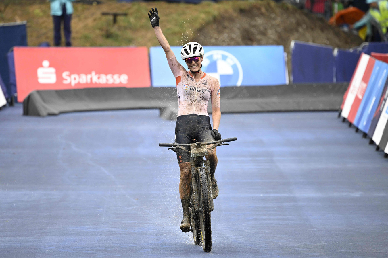 Anne Terpstra geeft topseizoen vervolg met bronzen plak op EK ...