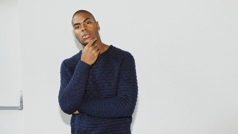 Voetballer en model Denzel Slager (22) werd geweigerd bij Albert Heijn