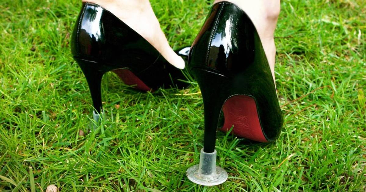 Comment fouler l'herbe du Manoir Playboy en talons aiguille | Tendances ...